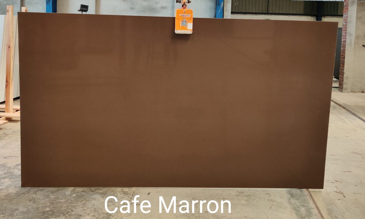 Cafe Maroon – Altas